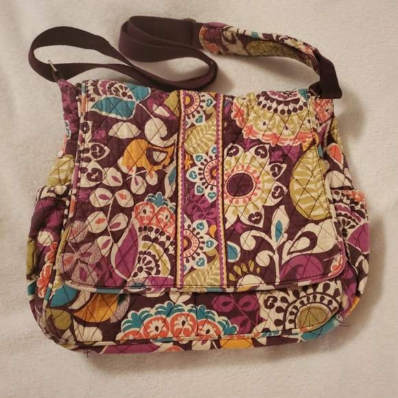 Vera Bradley | Bags | Vera Bradley Messenger Bag | Poshmark